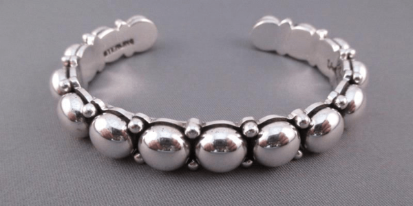 A Guide on How to Calculate the Value of Your Sterling Silver